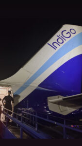 ニューデリー→バラナシへ！インドLCC飛行機Indigo搭乗記 トラブル発生！ - サロンのhappy life!